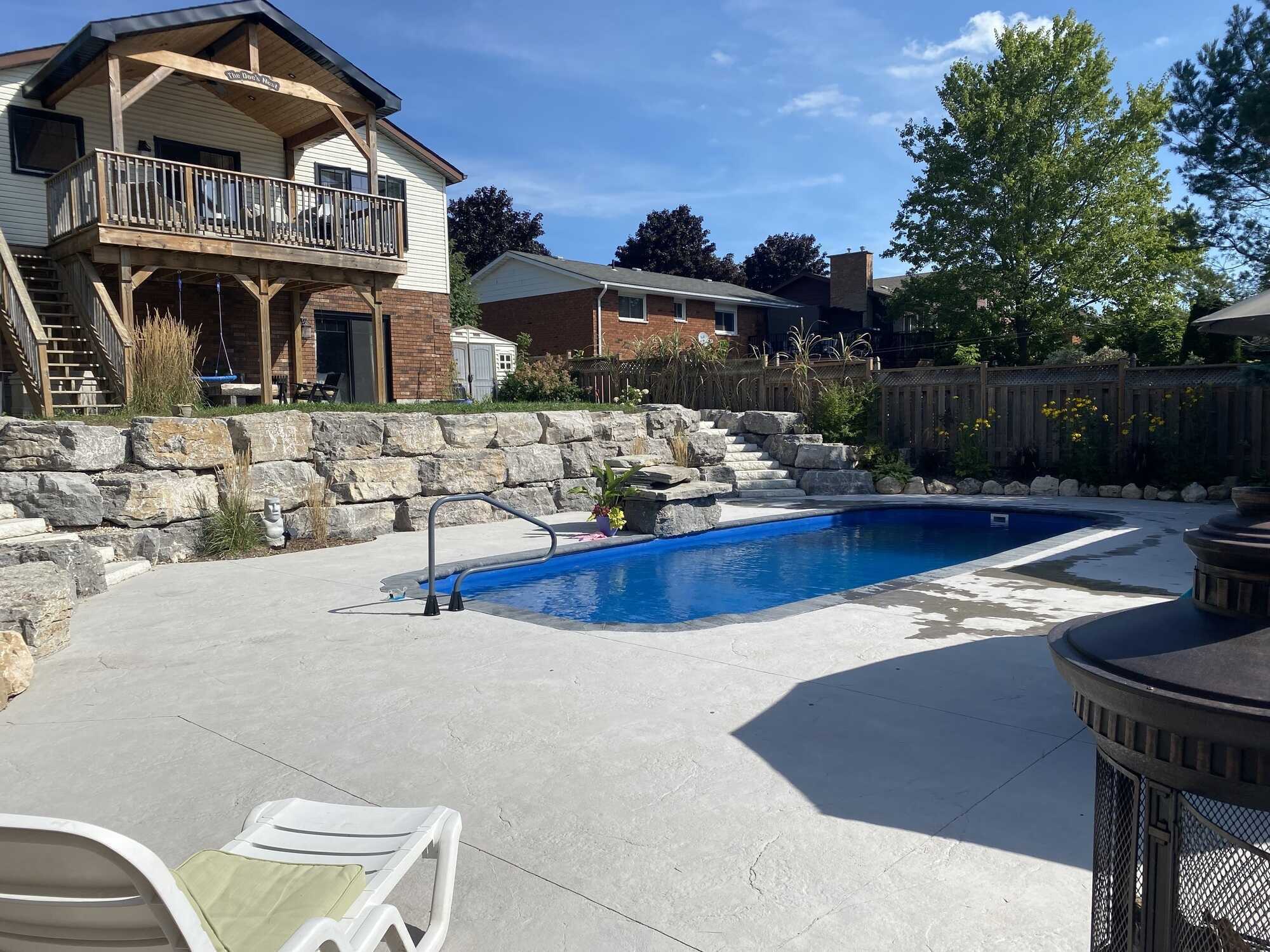 Listi - 461 Chester Street West